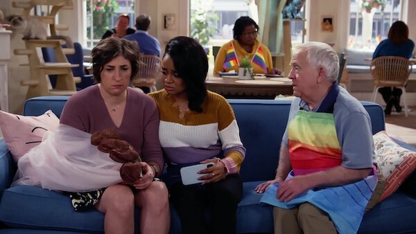 Call Me Kat Season 1 Episode 5 Recap