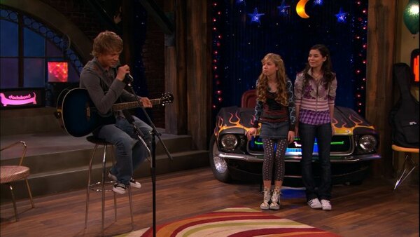 iCarly Season 1 Episode 4 - Watch iCarly S01E04 Online