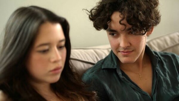 Strula Season 2 Episode 9