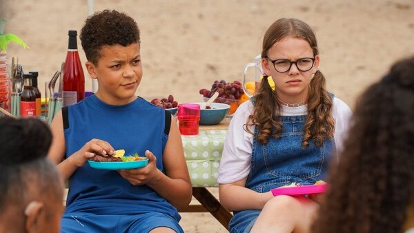 The Beaker Girls Season 1 Episode 2