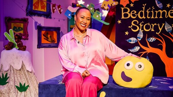 CBeebies Bedtime Stories Season 2022 Episode 32