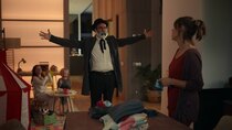 Smiley Season 1 Episode 1 - Watch Smiley S01E01 Online