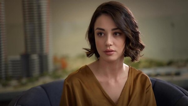 Yalniz Kalpler Season 1 Episode 8