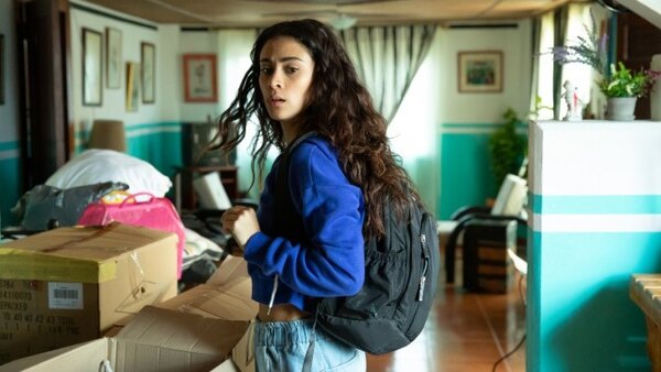 Miss Adrenaline A Tale Of Twins Season 1 Episode 8 Info And Links Where To Watch