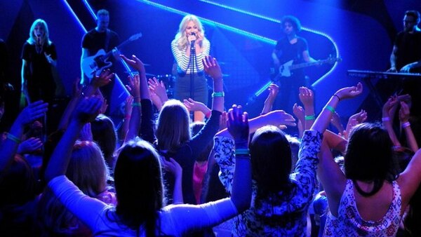 Friday Download Season 8 Episode 1