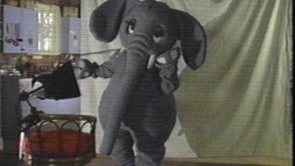Sharon, Lois & Bram's Elephant Show Season 3 Episode 1