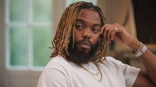 In Love & Toxic: Blue Therapy Season 1 Episode 6