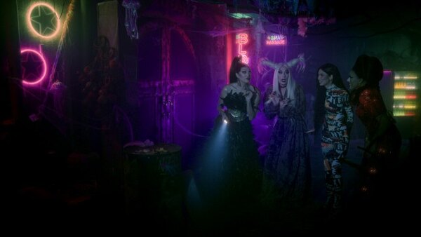 Drag Den Season 2 Episode 3