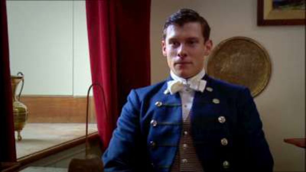 Manor House Season 1 Episode 1