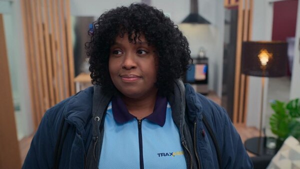 How to Die Alone Season 1 Episode 1 Recap