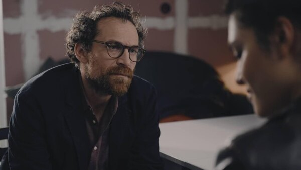 The Confidante Season 1 Episode 1