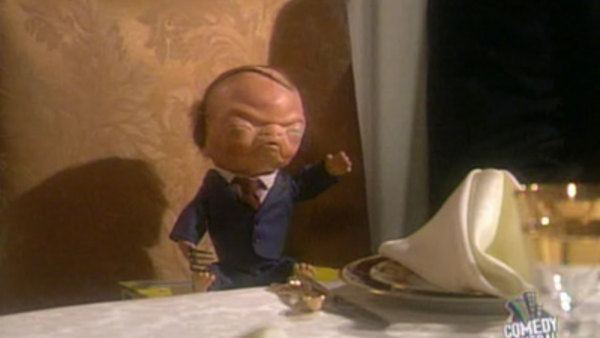 That's My Bush! Season 1 Episode 1 Recap