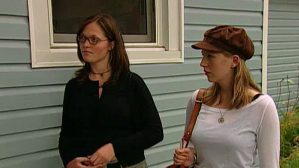 The Girly Ghost Hunters Season 1 Episode 6