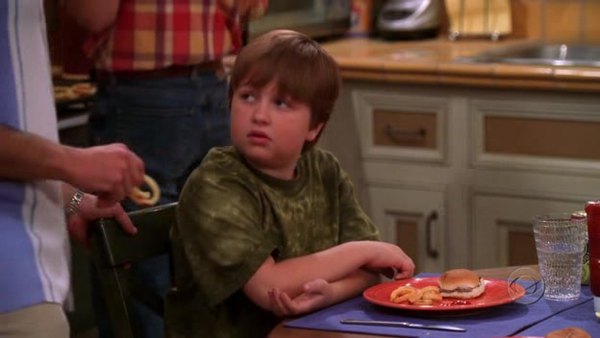 Two And A Half Men Season 2 Episode 5