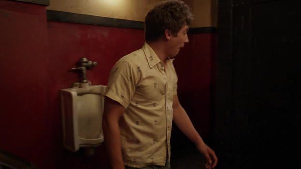 Shameless (US) Season 2 Episode 4 - Watch Shameless (US) S02E04 Online