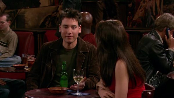 Screencaps of How I Met Your Mother Episode 1