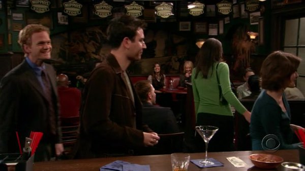 Screencaps of How I Met Your Mother Episode 1
