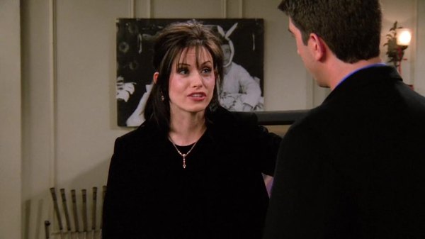 Screencaps of Friends Season 2 Episode 15