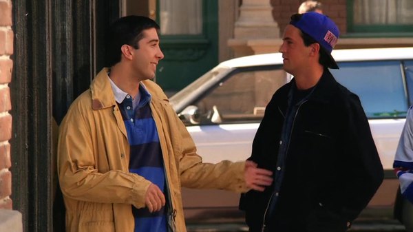 Screencaps of Friends Season 1 Episode 4