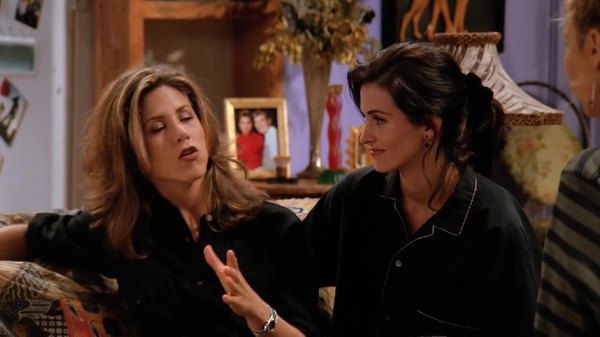 Screencaps of Friends Season 1 Episode 4