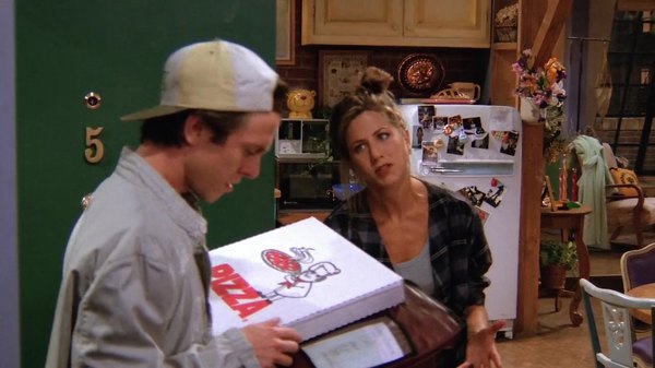 Screencaps of Friends Season 1 Episode 4