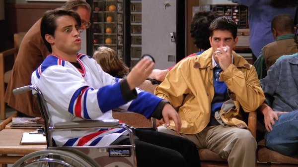 Screencaps of Friends Season 1 Episode 4