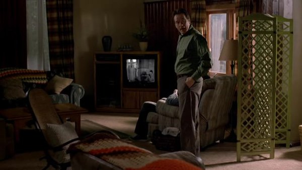 Screencaps of Breaking Bad Episode 4