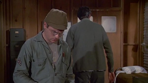 M*A*S*H Season 7 Episode 3 Recap