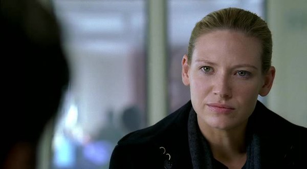 Fringe Season 1 Episode 1