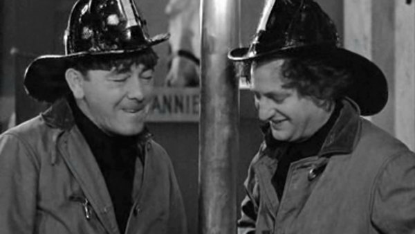 The Three Stooges Season 5 Episode 8
