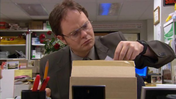 Screencaps of The Office (US) Season 2 Episode 16