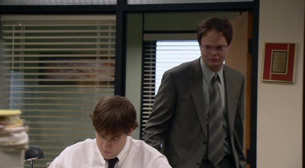 Screencaps of The Office (US) Season 1 Episode 1
