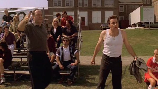 Screencaps of The Sopranos Season 1 Episode 9