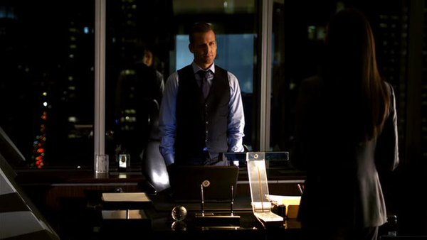 Suits Season 1 Episode 1 Recap and Links