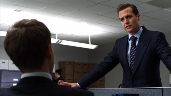 Suits Season 1 Episode 1 Recap and Links