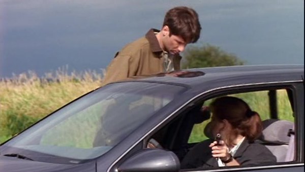 The X-Files Season 1 Episode 1 Recap