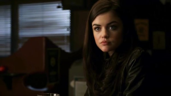 Pretty Little Liars Season 1 Episode 1
