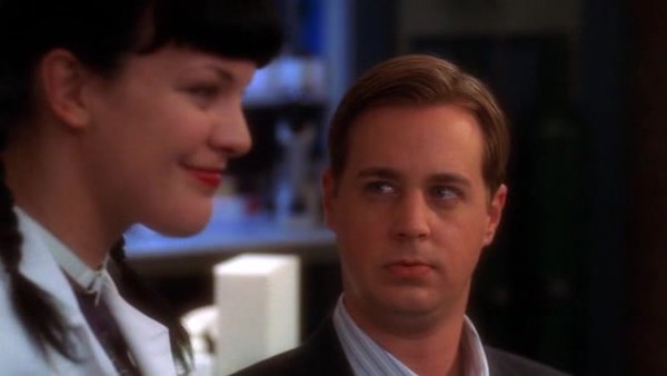 Screencaps of NCIS Season 4 Episode 22