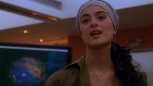 Screencaps of NCIS Season 3 Episode 1