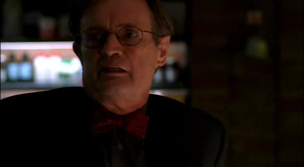 Screencaps of NCIS Season 1 Episode 4