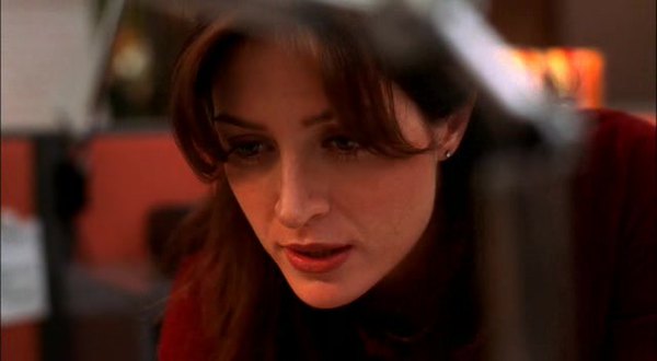 Screencaps of NCIS Season 1 Episode 3