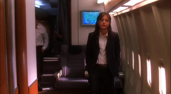 Screencaps of NCIS Season 1 Episode 1
