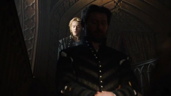 Screencaps of Reign Season 1 Episode 1