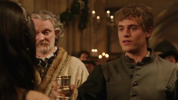 Reign Season 1 Episode 1 Recap