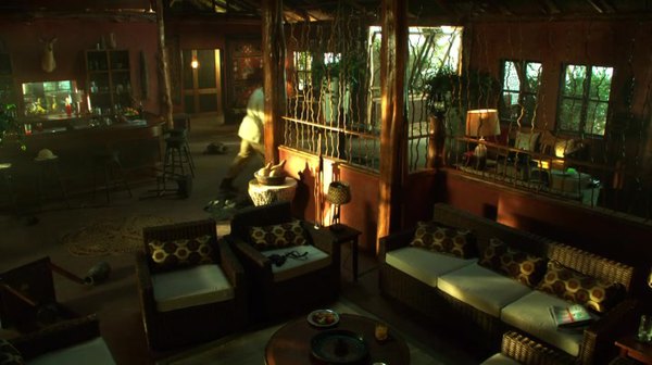 Zoo Season 1 Episode 1