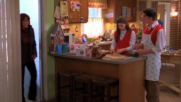 Screencaps of The Middle Season 1 Episode 10