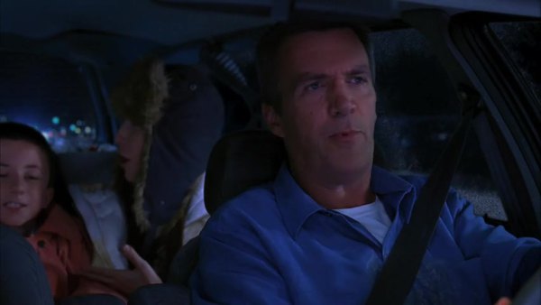 Screencaps of The Middle Season 1 Episode 10