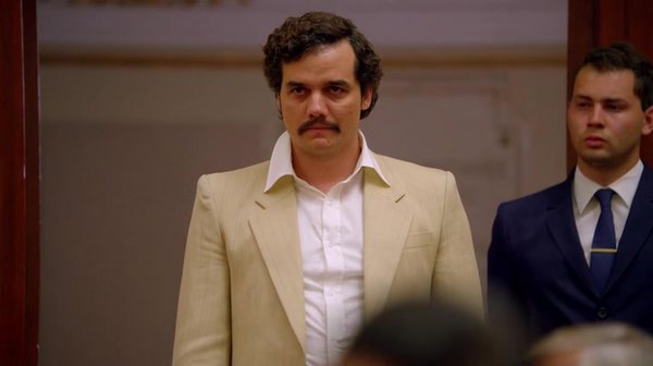 Screenshots of Narcos Season 1 Episode 3