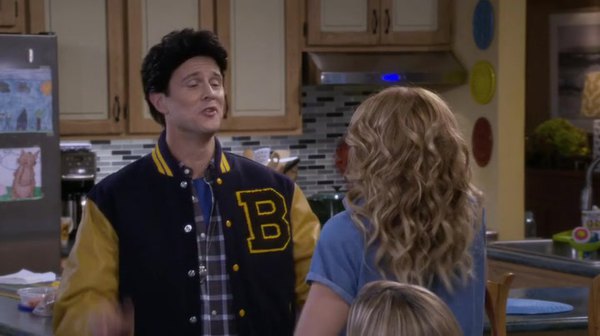 Screencaps of Fuller House Season 1 Episode 12