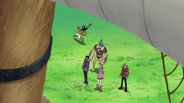 One Piece Episode 329 info and links where to watch